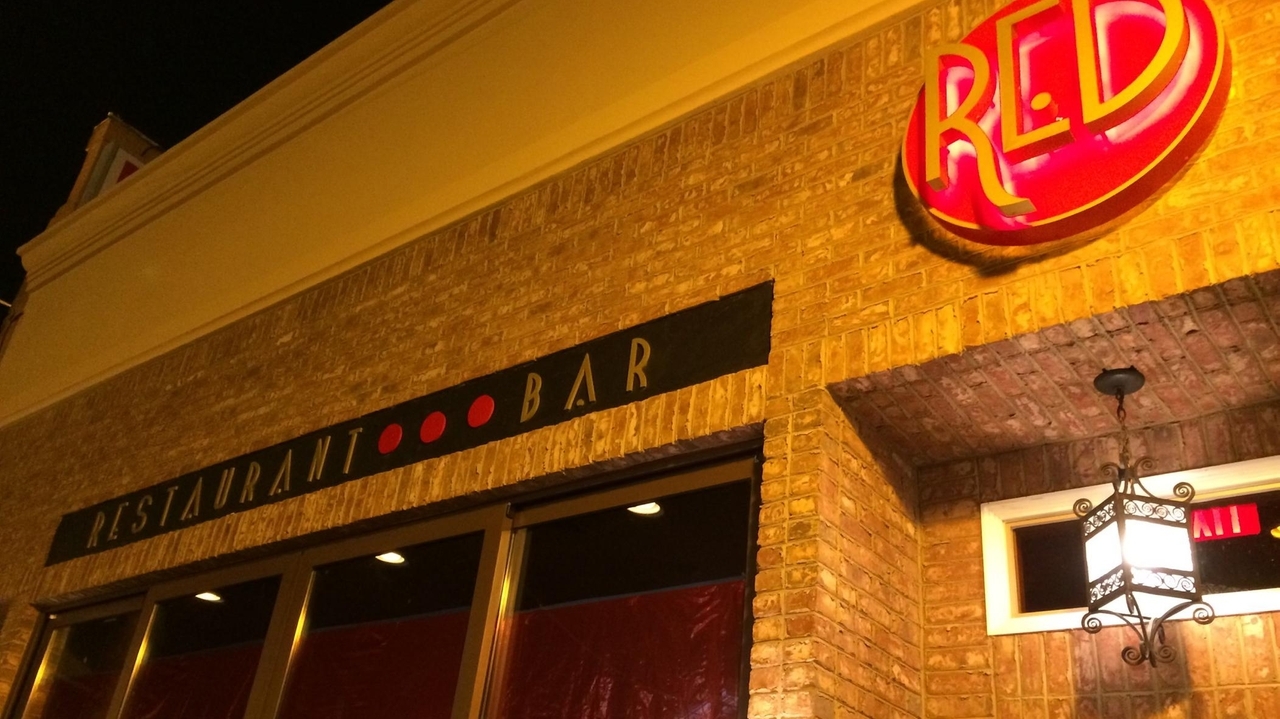 Red restaurant in Huntington closing after 25 years - Newsday