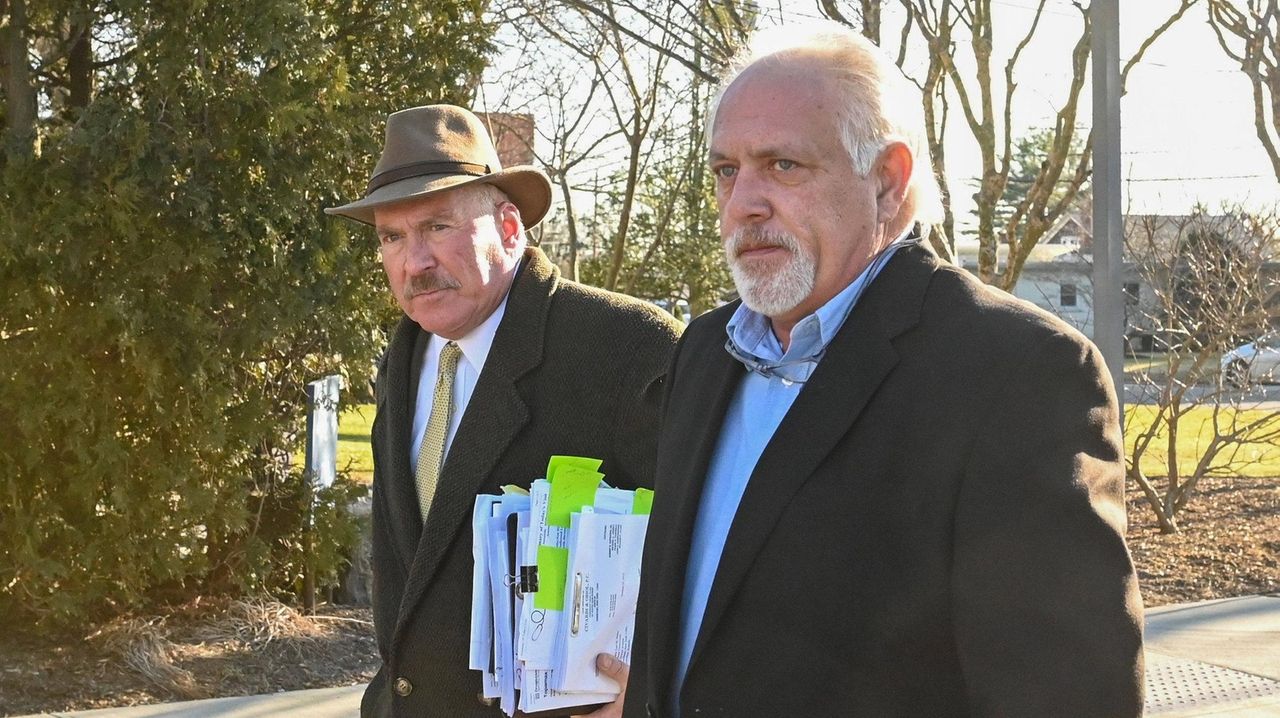 Former Met Wally Backman a victim of unstable ex, sloppy cops, defense ...