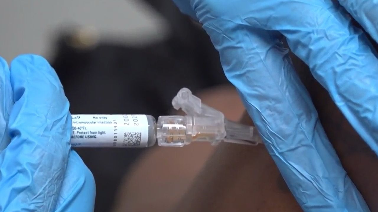 US flu activity fell for a second week. But experts worry the season is ...