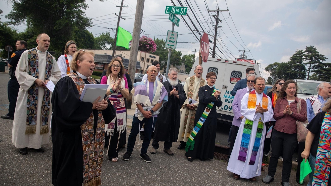 When faith steps outside the sanctuary - Newsday