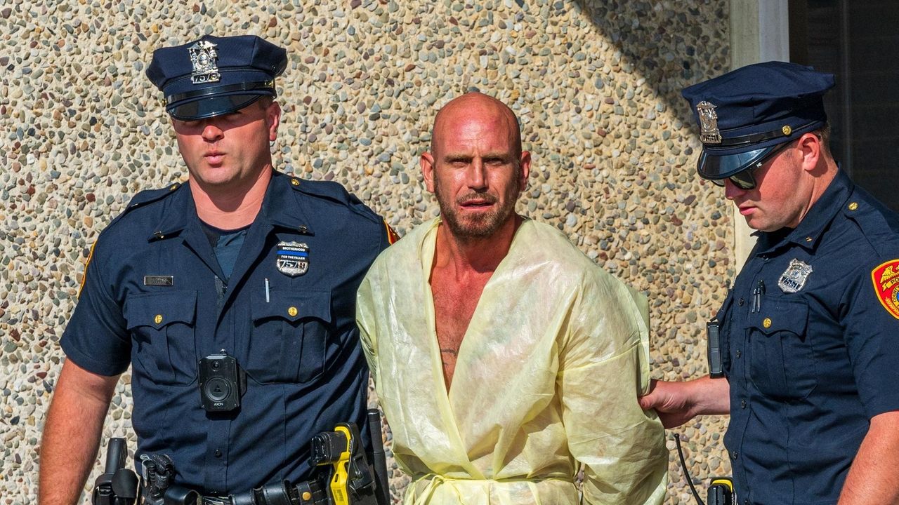 Bail set for Shirley man charged in stabbing dispute outside ...