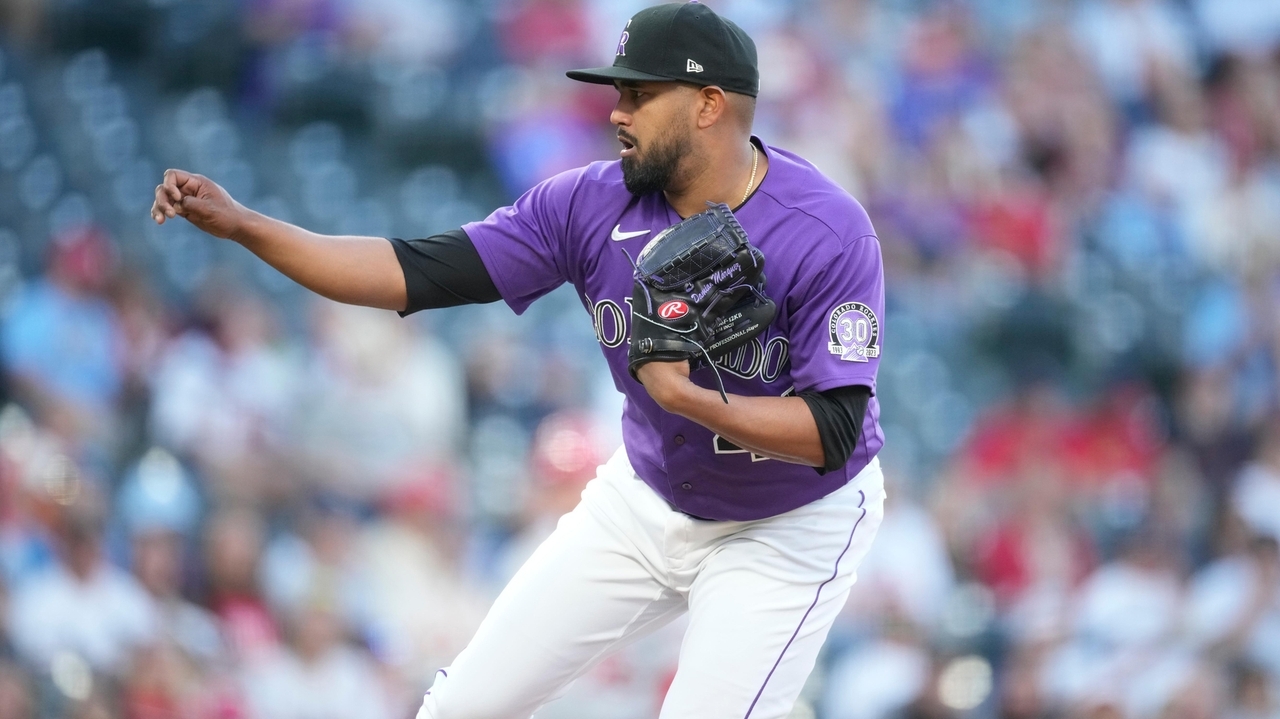 Márquez exits after 5 with arm ailment, Roxs beat Cards 7-4 - Newsday