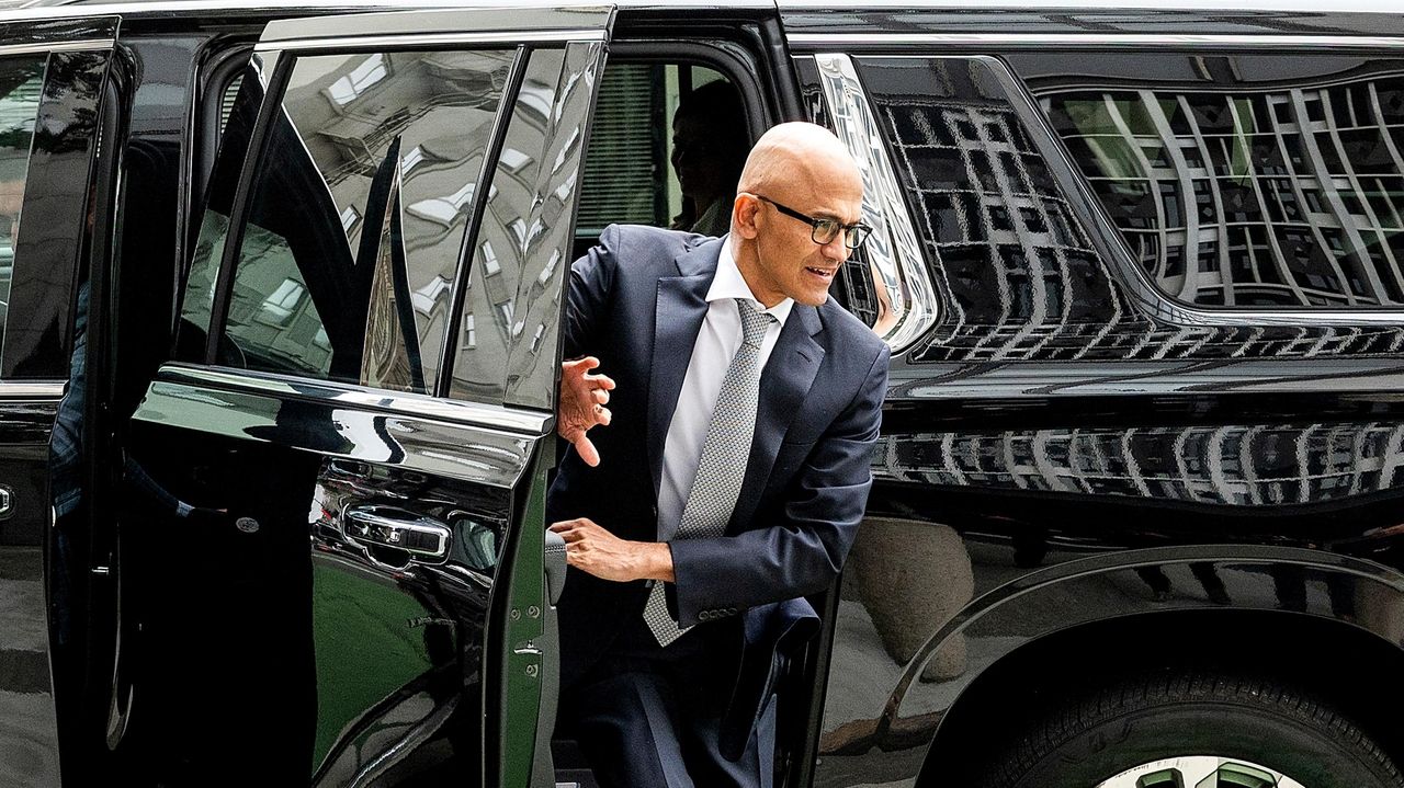 Microsoft can move ahead with record $69 billion acquisition of Activision Blizzard, judge rules ...