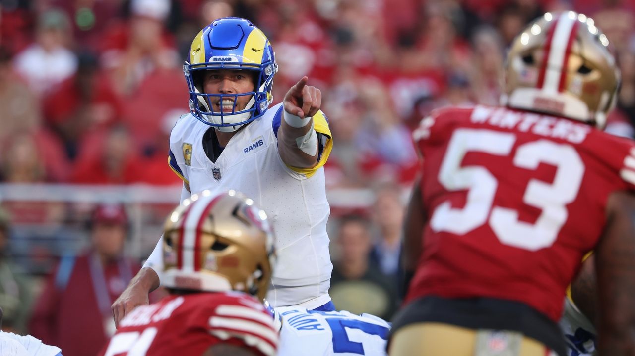 Matthew Stafford throws 4 TDs as Rams beat 49ers 42-26 for their 4th ...