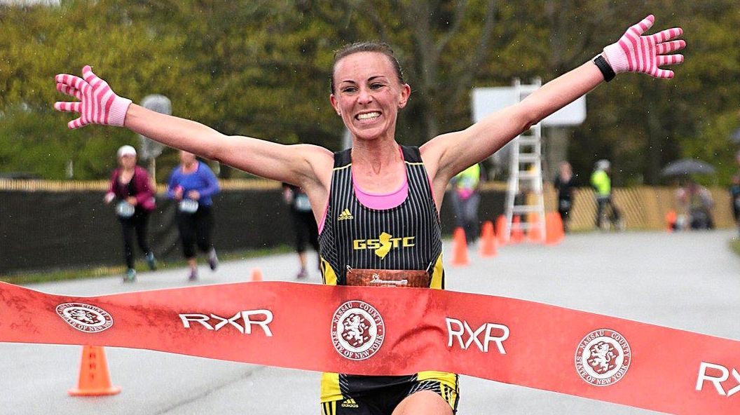 Chelsea Callan breaks the tape in women’s half marathon - Newsday