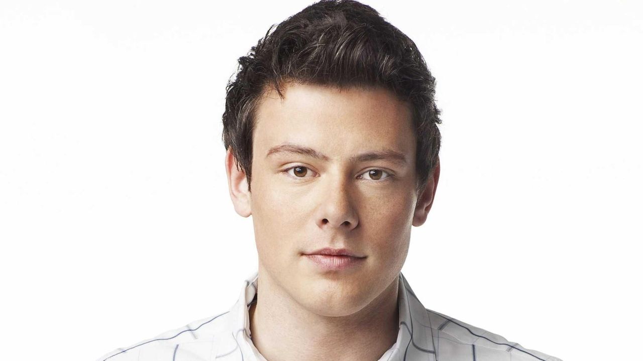 'Glee' celebrates Cory Monteith, Finn Hudson in 'The Quarterback ...