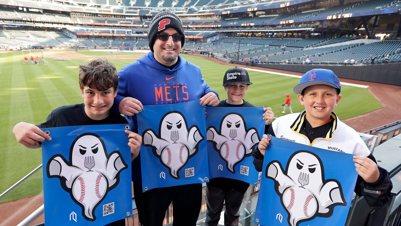 That's the spirit! LI family's ghost signs for Mets' Kodai Senga a big ...