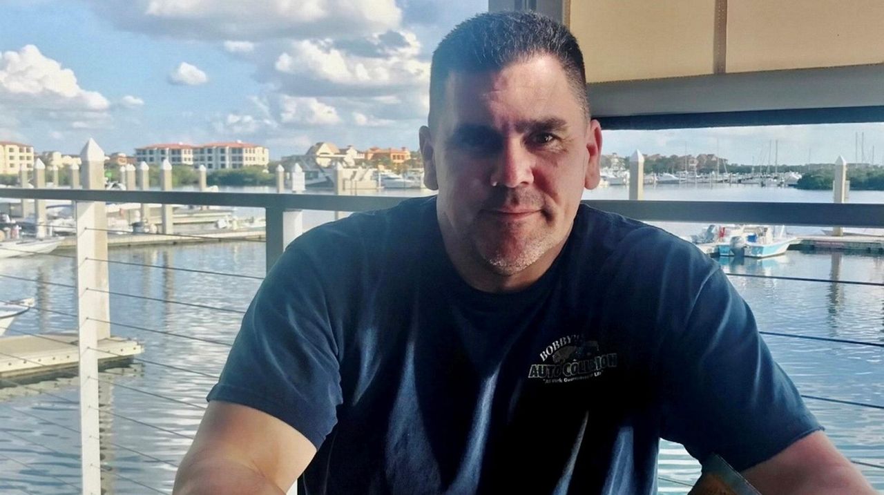 Det. Sgt. James Stapleton, 26-year Suffolk police veteran, dies at 49 ...