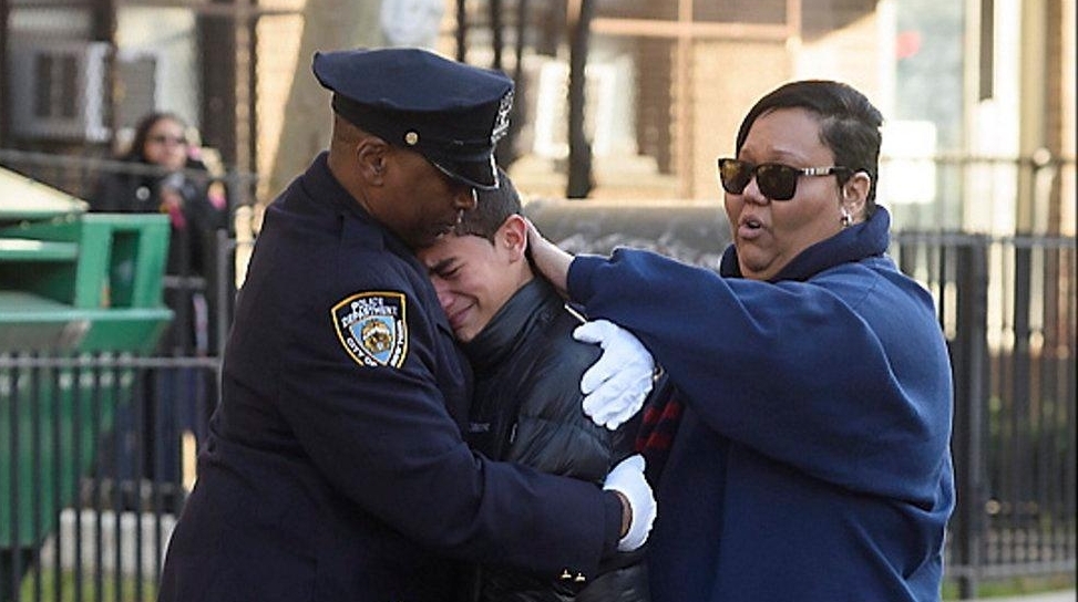 Wenjian Liu, Rafael Ramos, fallen NYPD officers, memorialized with ...