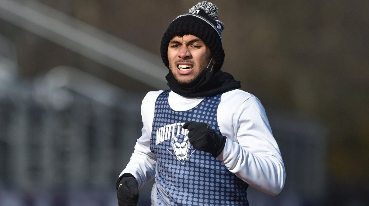 Huntington's Isaiah James flies in winter track opener to help beat ...
