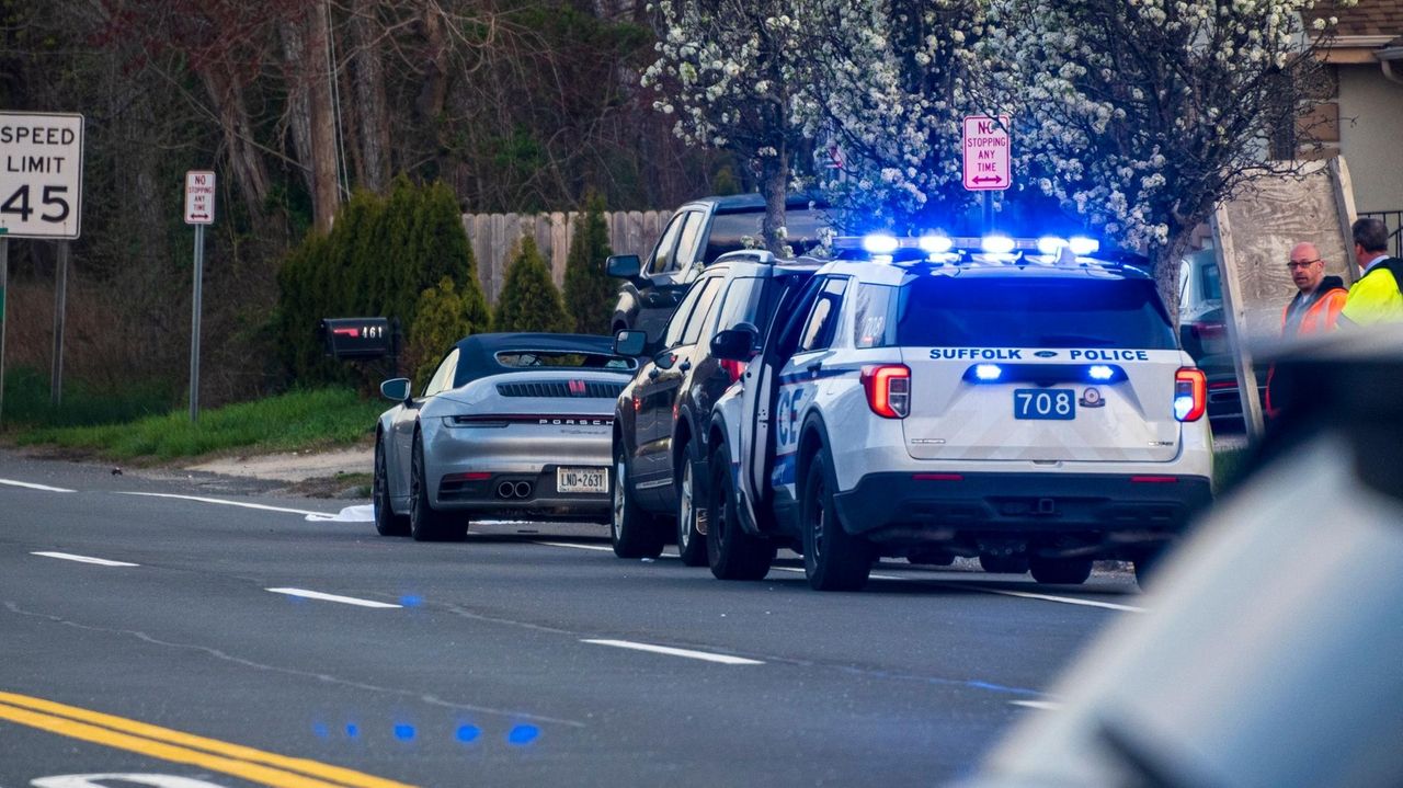 Route 111 reopened in Manorville after report of pedestrian struck by a ...