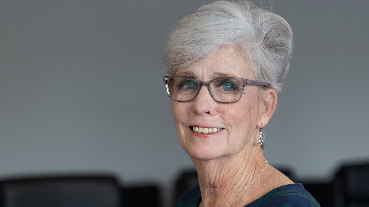 Hometown Hero: Mary Ellen McCrossen of Smithtown - Newsday