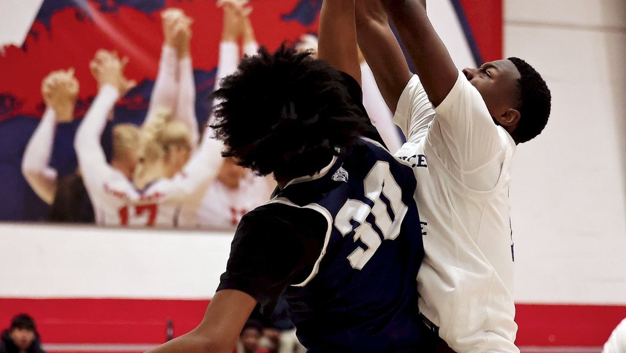 Photos: PSAA boys basketball championship - Newsday