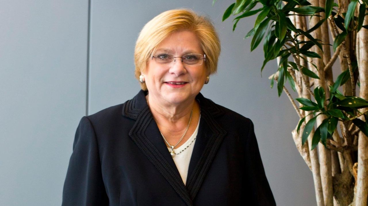 Alissa Sue Taff, 'the fixer of the neighborhood,' dies - Newsday