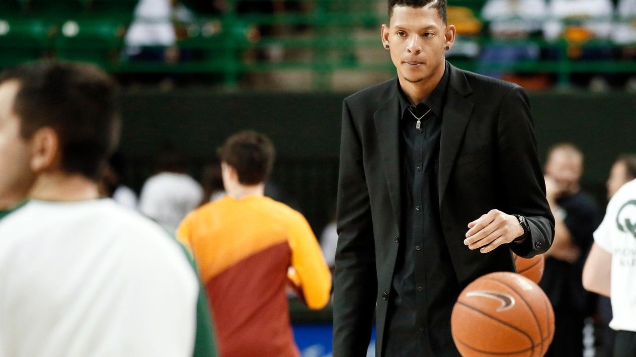 FAU hires Isaiah Austin, whose NBA playing plans were derailed, as an ...