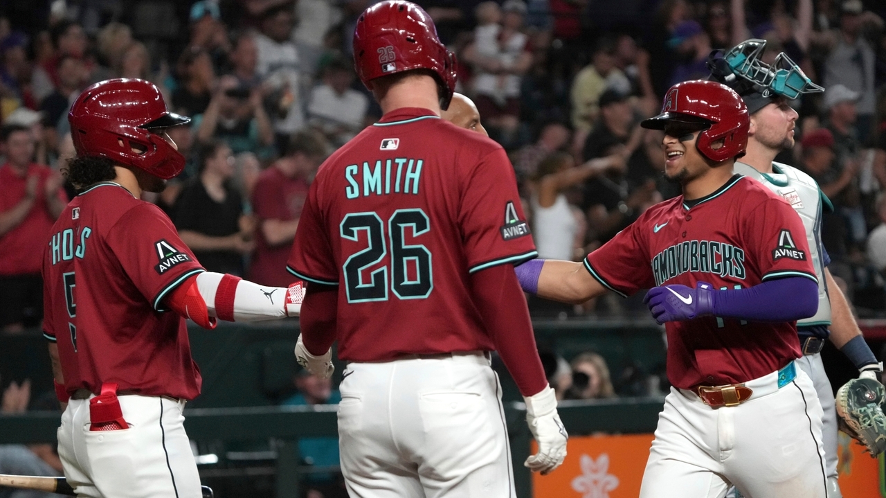 Gabriel Moreno's 3-run homer leads the Diamondbacks in 10-3 win over ...
