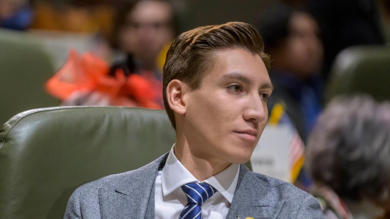 2 New Mexico Republican lawmakers seek to impeach Democratic governor ...