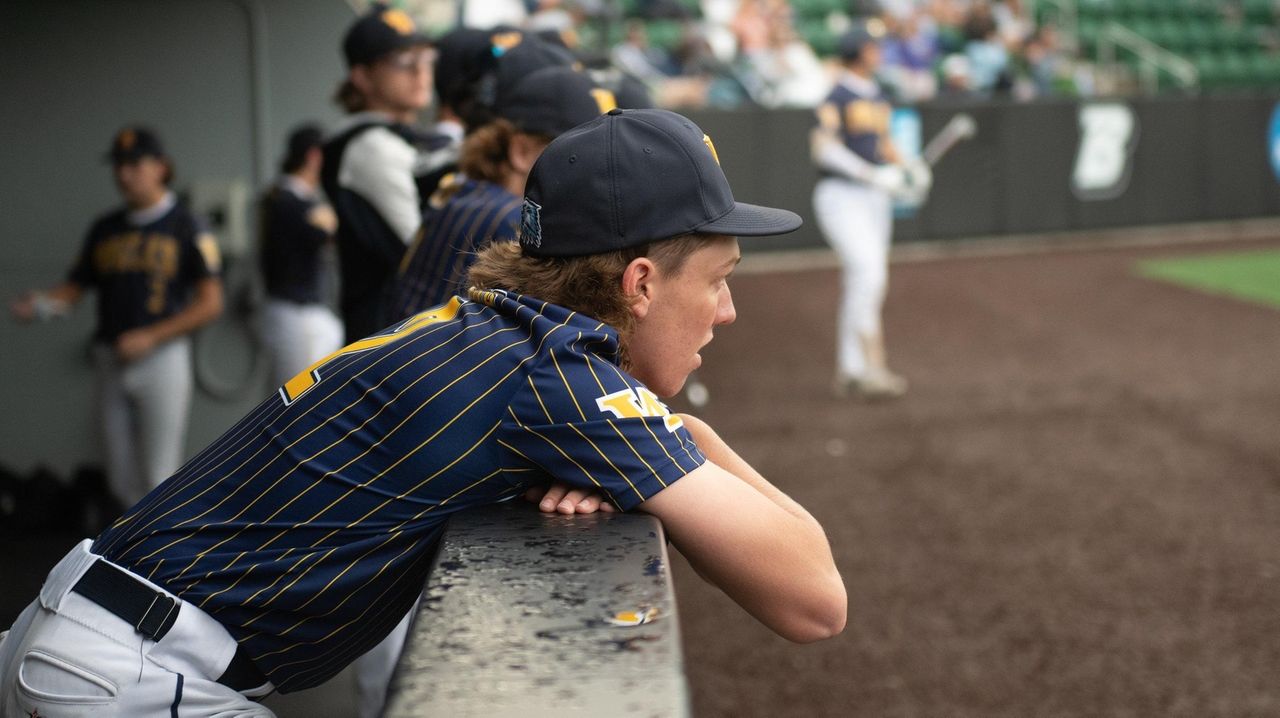 West Babylon's baseball journey ends in state semifinal - Newsday
