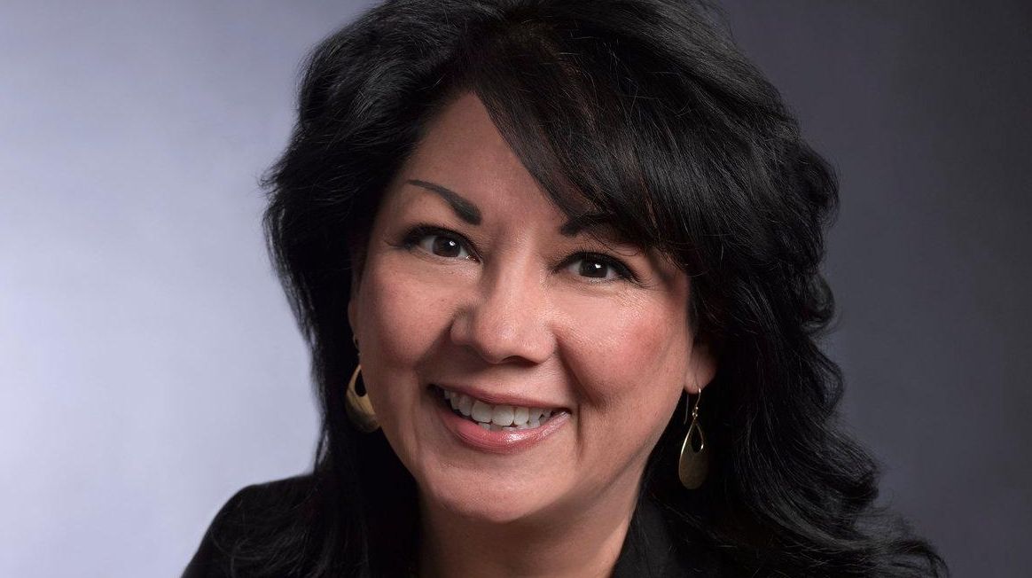 Long Island hires and promotions: Theresa Going, BNB Bank - Newsday