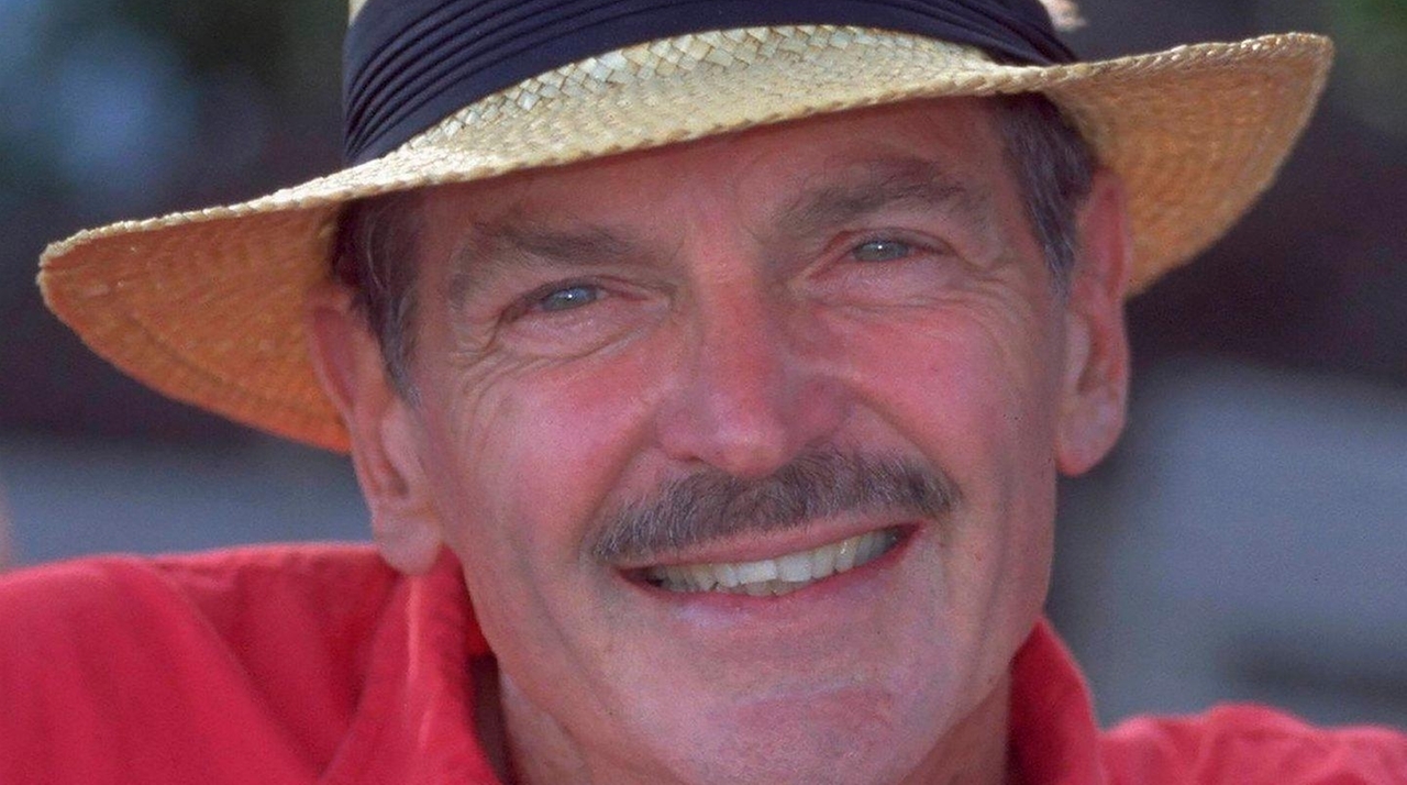 Mel Bartholomew dead; ‘Square Foot Gardening’ author was 84 - Newsday