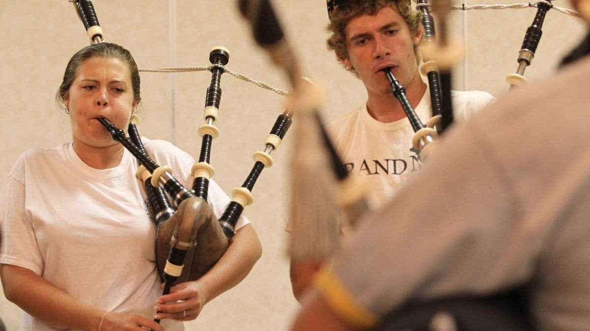 LI band to compete in Olympics of bagpipes - Newsday