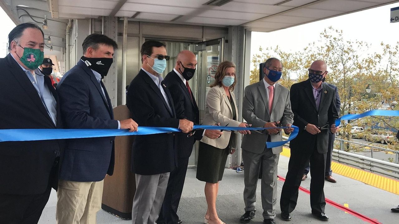 LIRR unveils improvements at Lynbrook station - Newsday