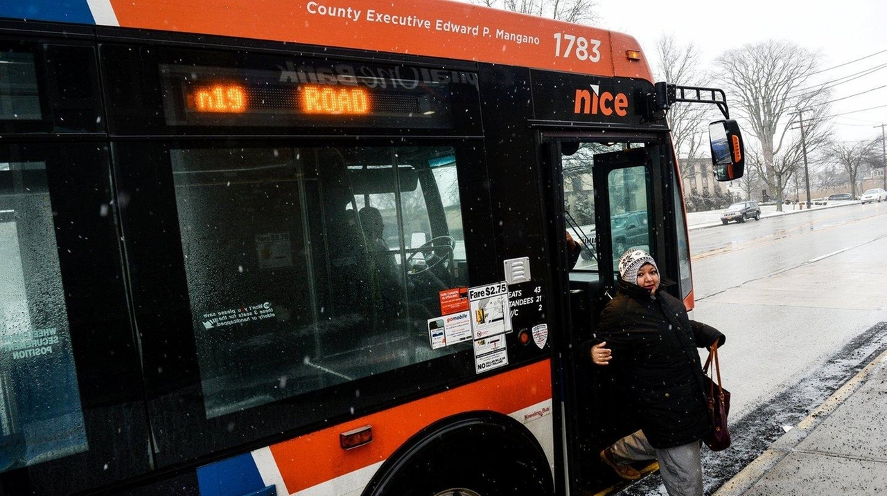 NICE Bus to fill budget gap without cuts, fare hike, CEO says - Newsday