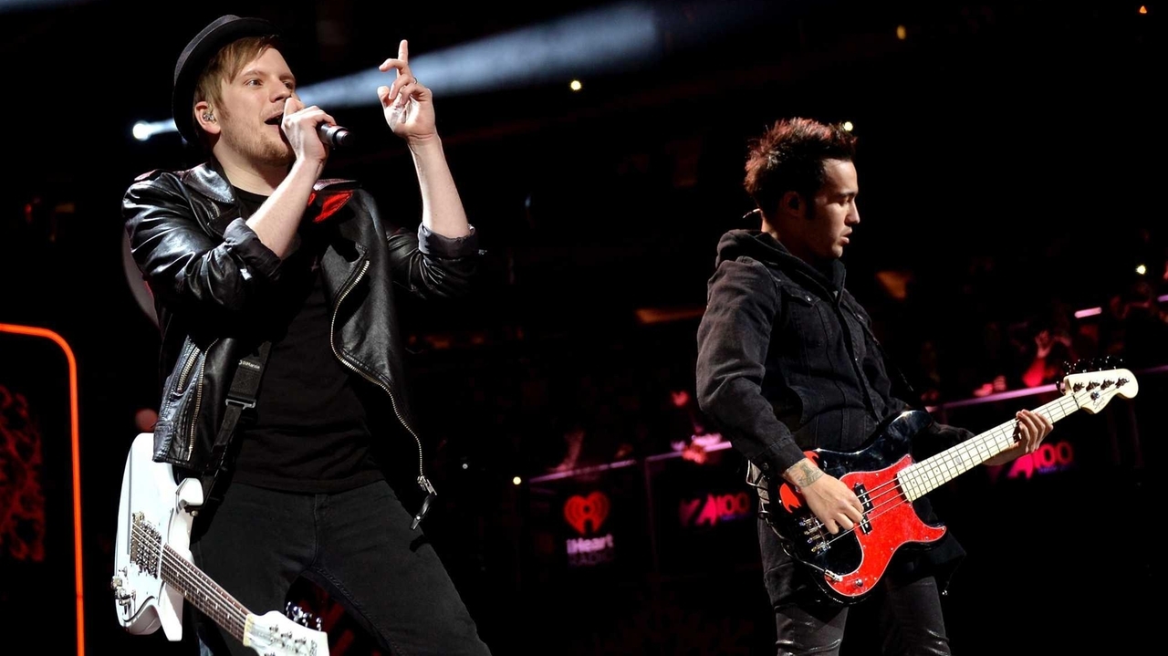 Fall Out Boy, Paramore set for Jones Beach - Newsday