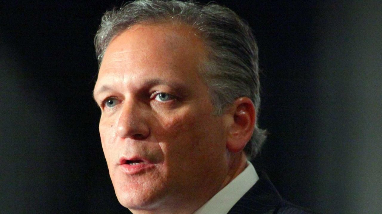 Edward Mangano not on government witness list for Dean Skelos trial ...