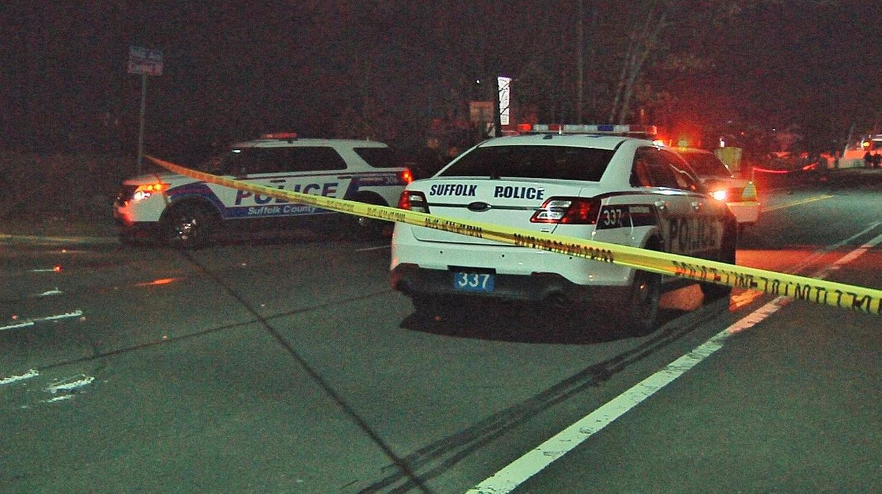 Pedestrian crossing Route 111 in Central Islip killed, cops say - Newsday