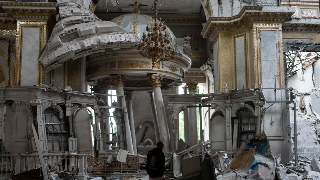 Angry Russia refuses to speak at UN meeting on its attacks on Ukraine's ...