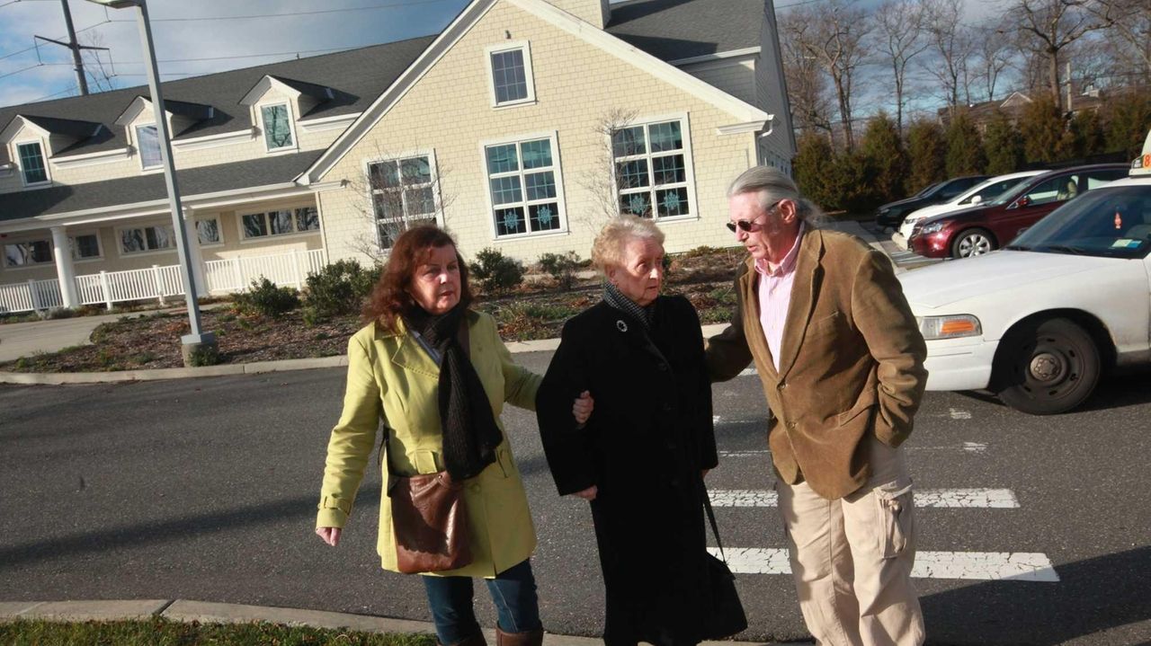 Closing of Brookhaven adult day care knocked - Newsday