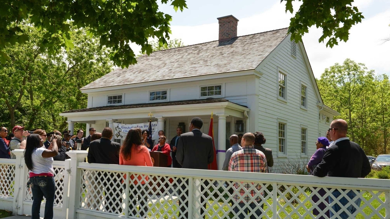 Restored home in Gordon Heights becomes an incubator for new businesses ...