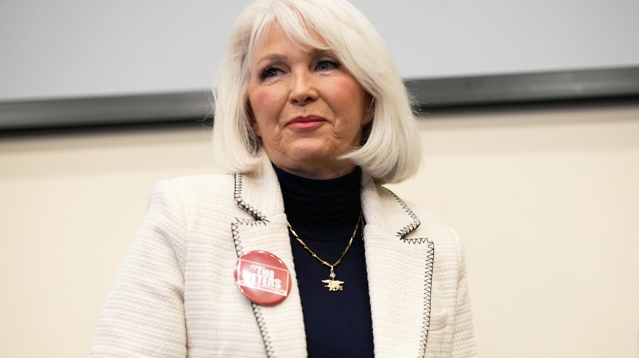 Colorado fights Trump administration bid to help imprisoned loyalist ...