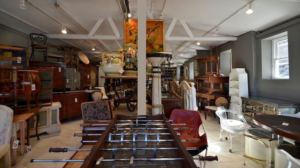 Home decor consignment shop opens in Roslyn - Newsday