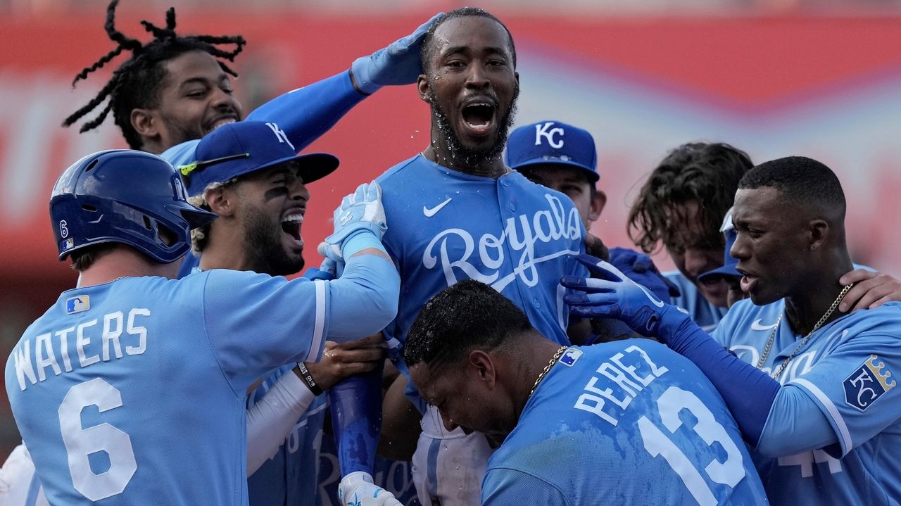 Samad Taylor hits walk-off single in MLB debut as Royals beat Angels 10 ...