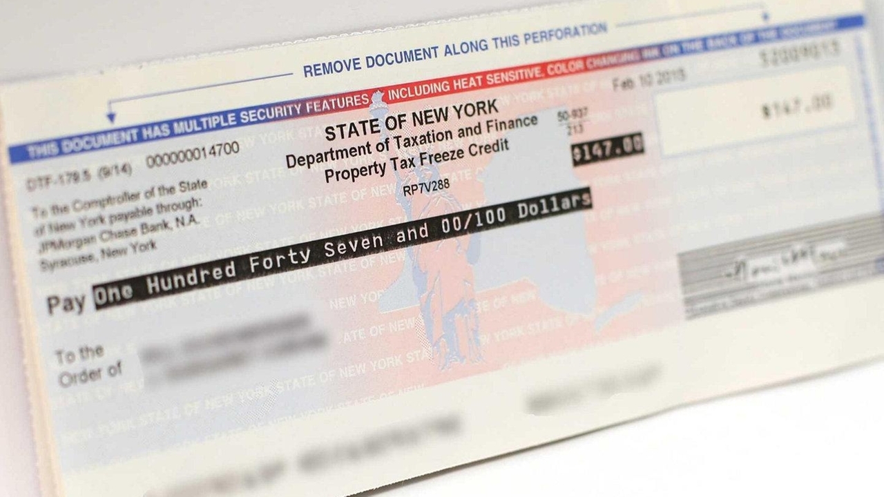 State tax rebate checks start to arrive on LI - Newsday