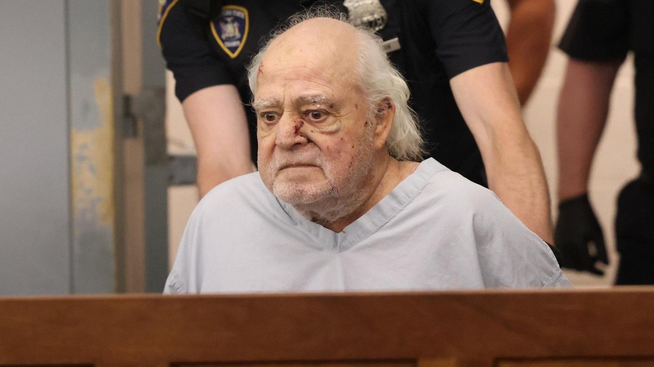 Prosecutor: Suspect in deadly Deer Park nail salon crash drank 18 beers ...