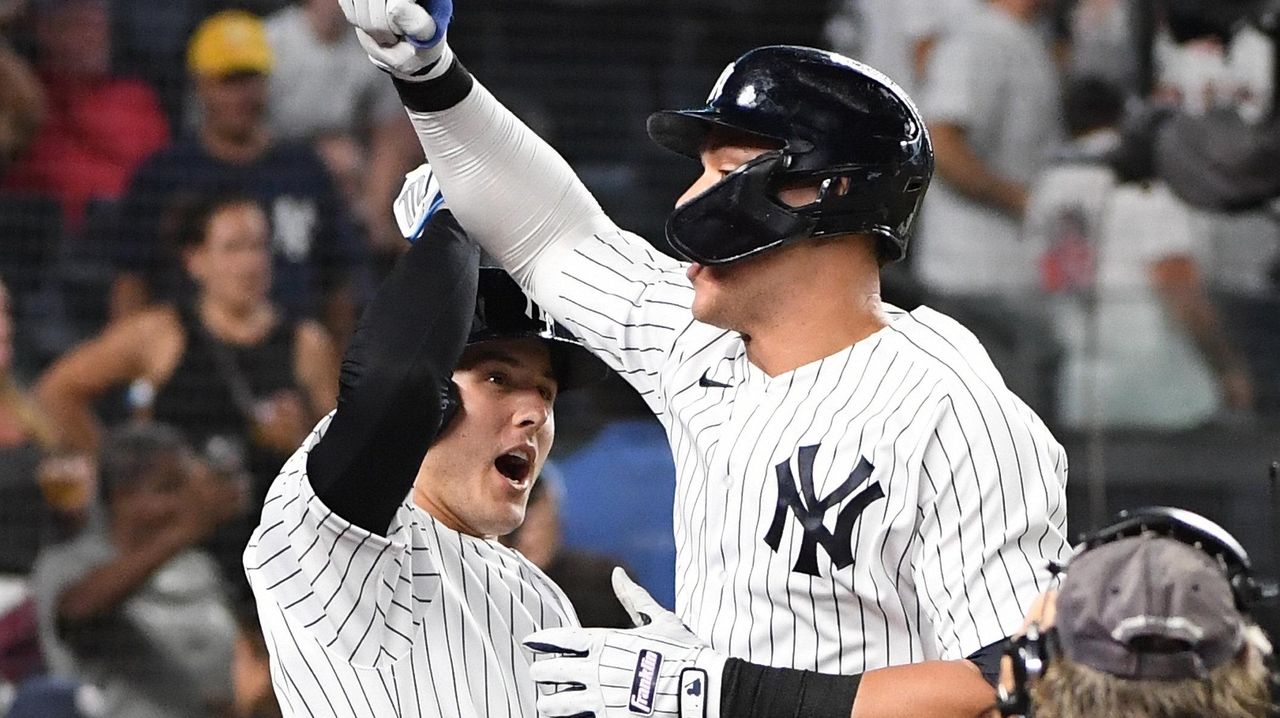 Judge's second HR, a grand slam in 8-run eighth, helps Yanks beat ...