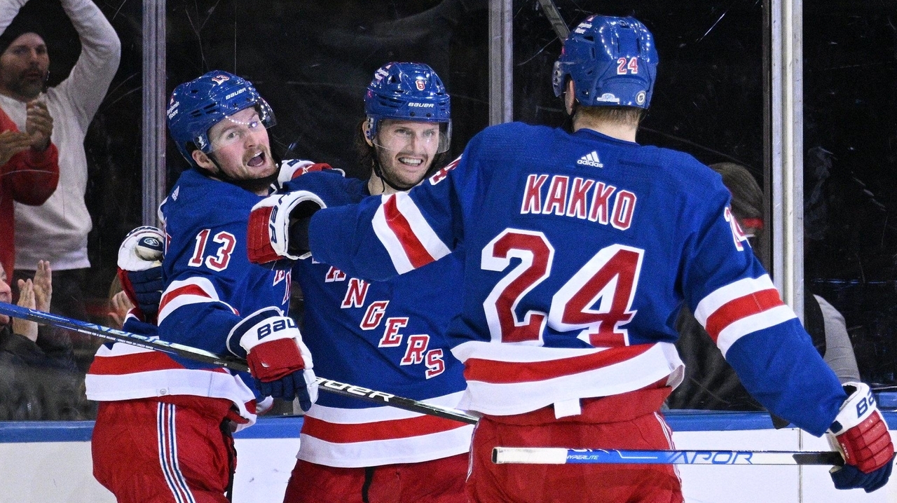 Move of Lafreniere, Kakko to top line pays off in Rangers' win - Newsday