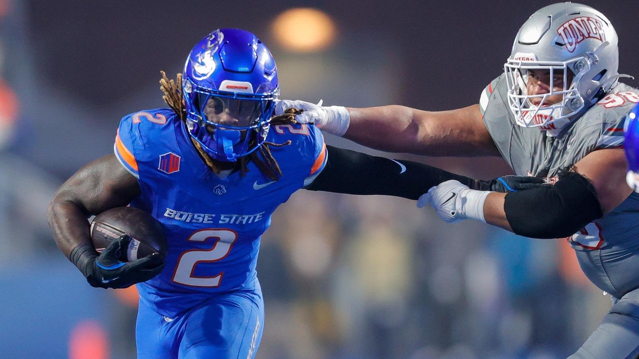 The Latest: College Football Playoff bracket is revealed - Newsday