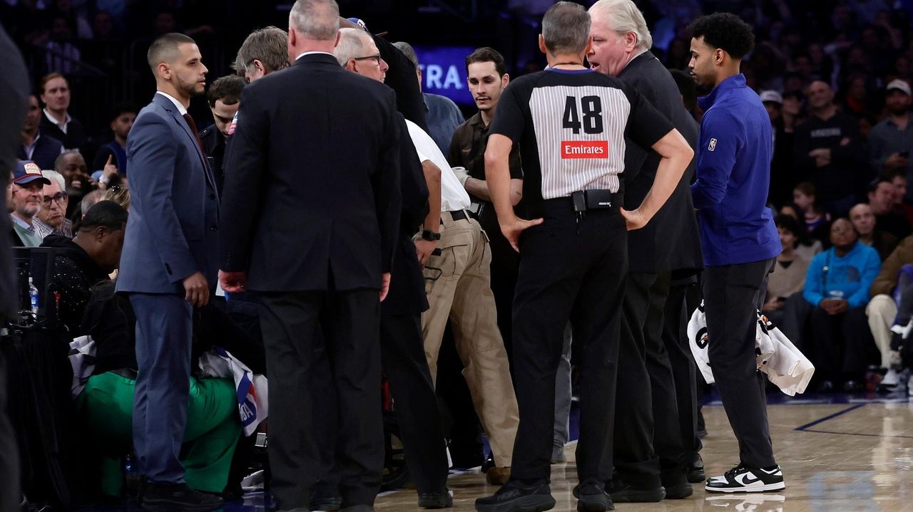 Tracy Morgan posts update after incident at Knicks game - Newsday