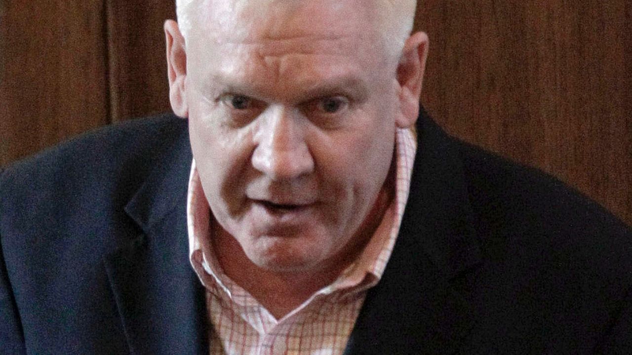 Senate Democrats plan to subpoena Harlan Crow and Leonard Leo over ...