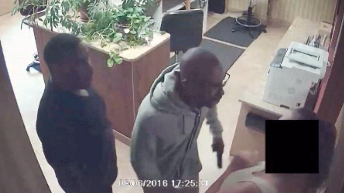 New Hyde Park storage facility robbery shown on video, cops say - Newsday