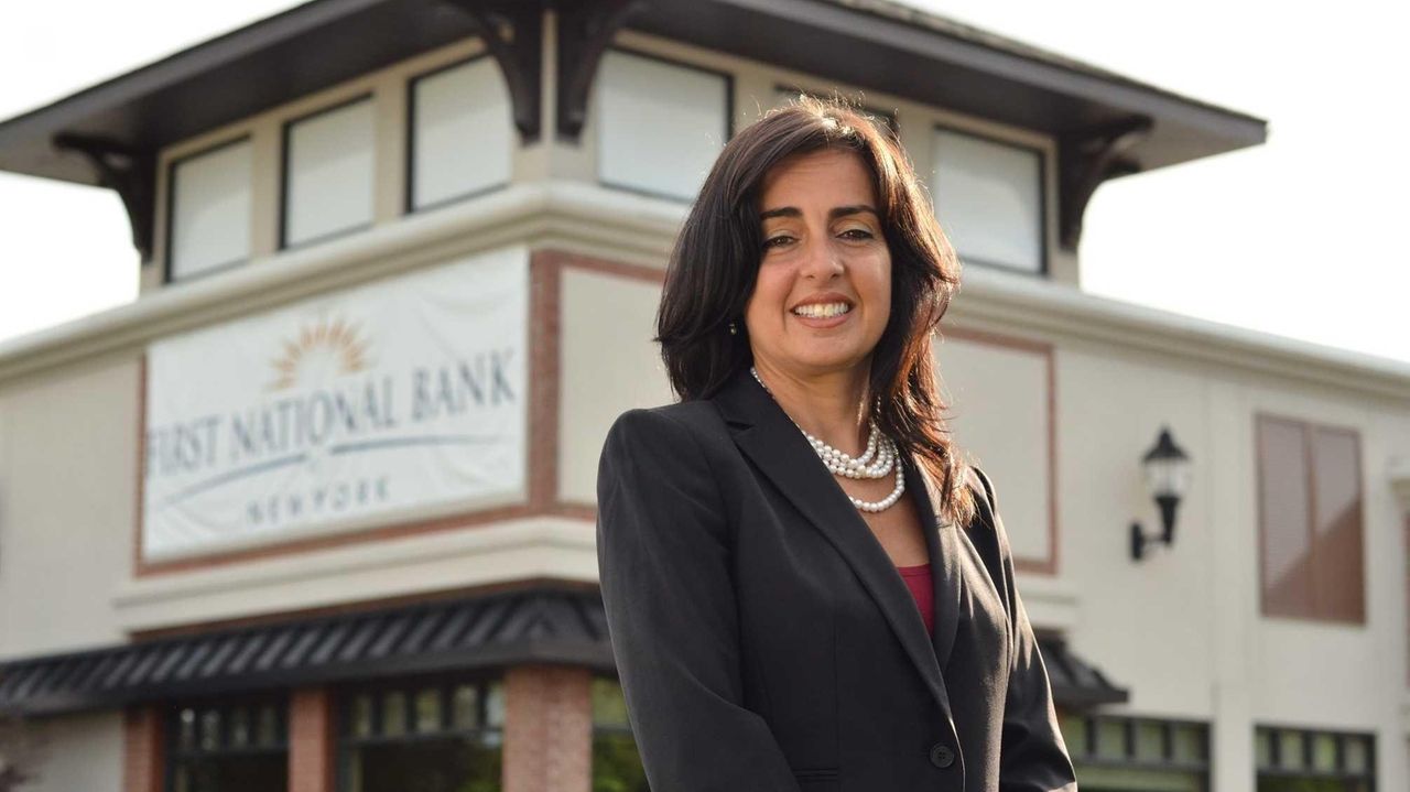 Long Island gets 1st woman bank president - Newsday