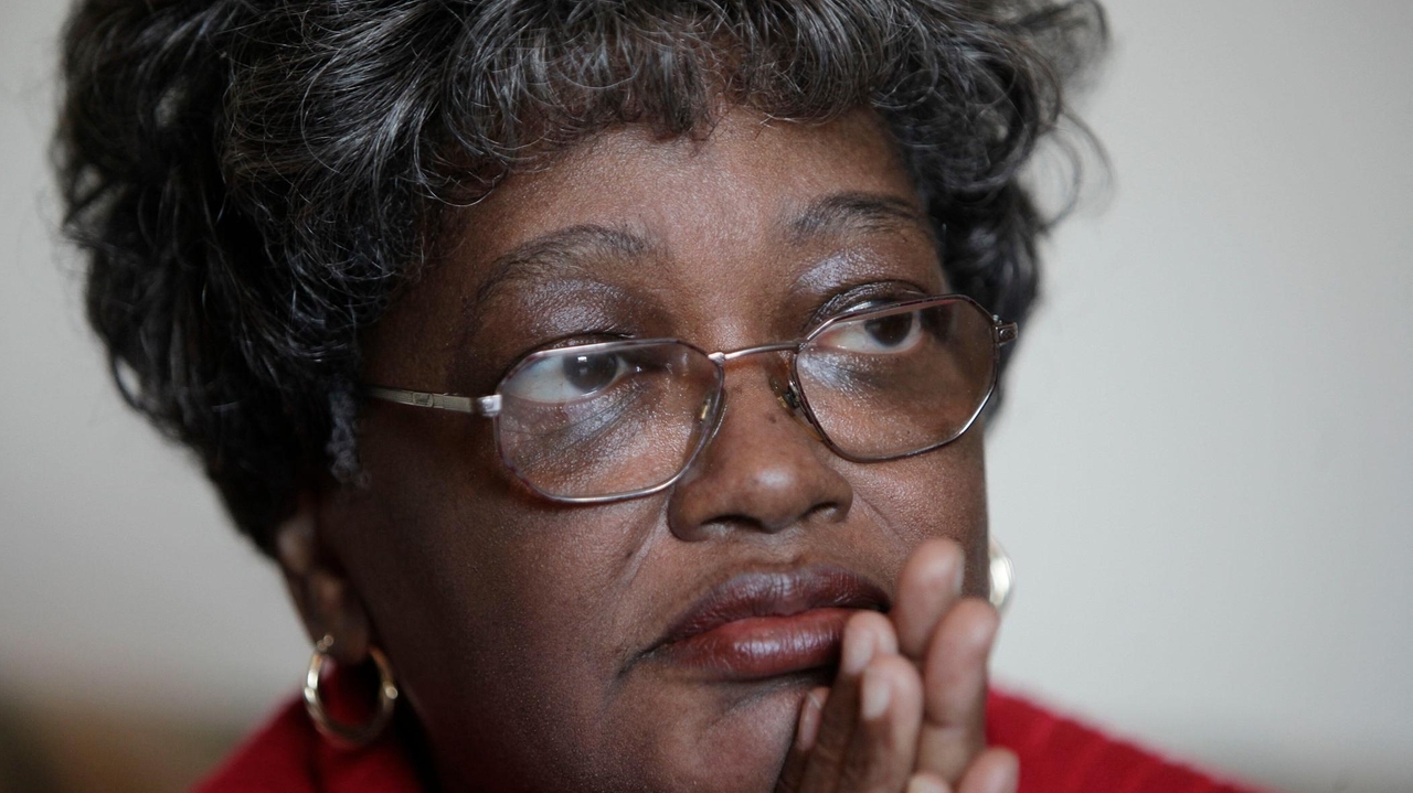 Claudette Colvin, who refused to move seats on a bus at start of civil ...