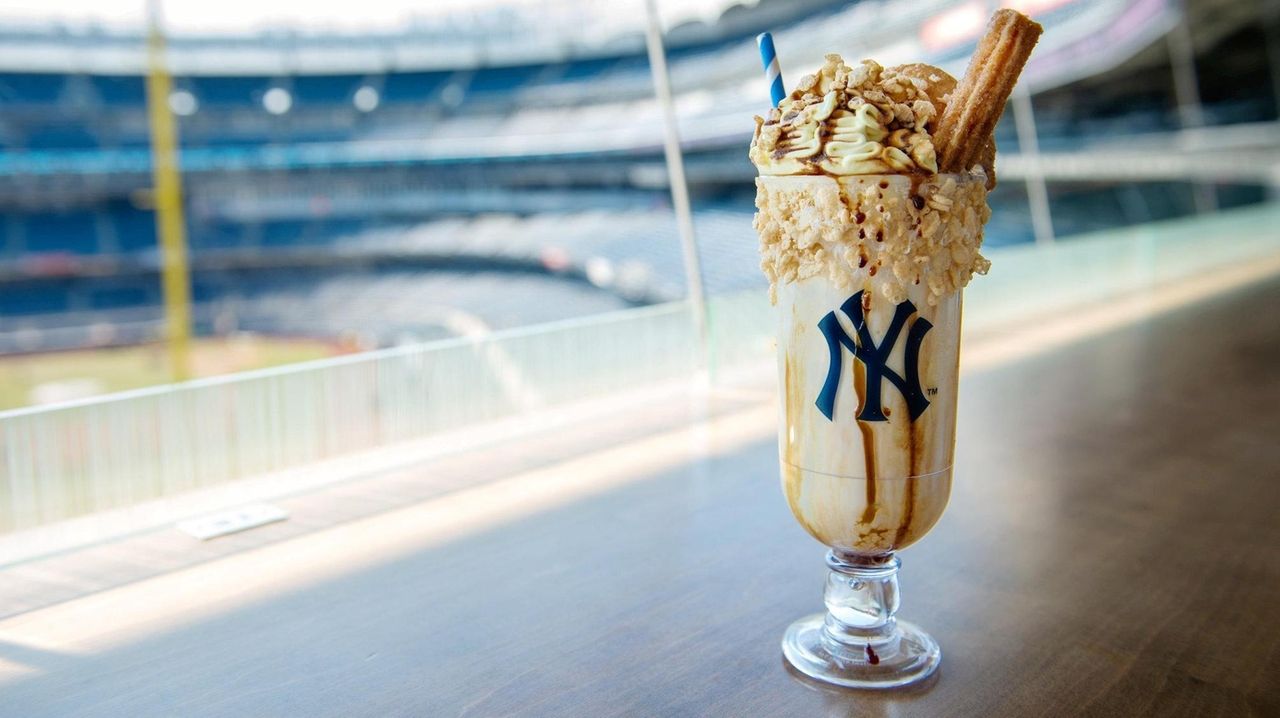 Yankee Stadium food 2019: The changeup burger, a tres leches milkshake ...