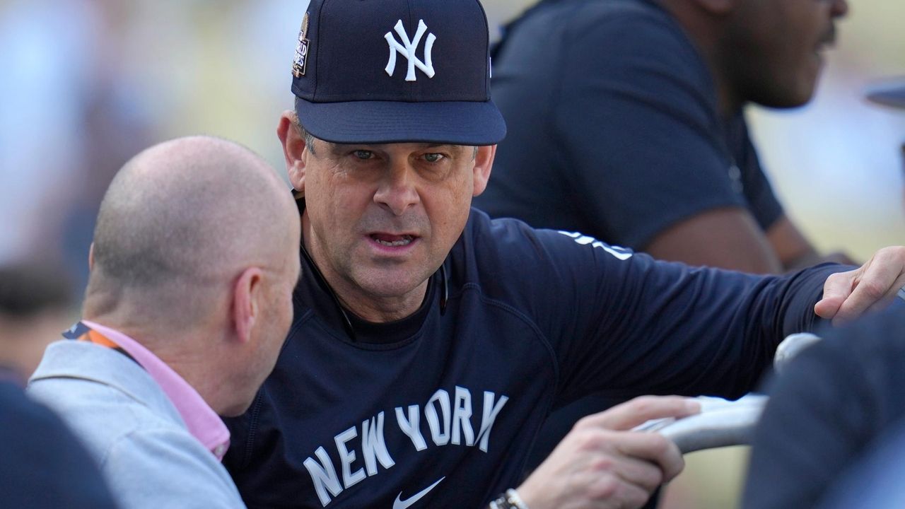 Yankees GM Brian Cashman: Re-signing Aaron Boone is a 'process' - Newsday
