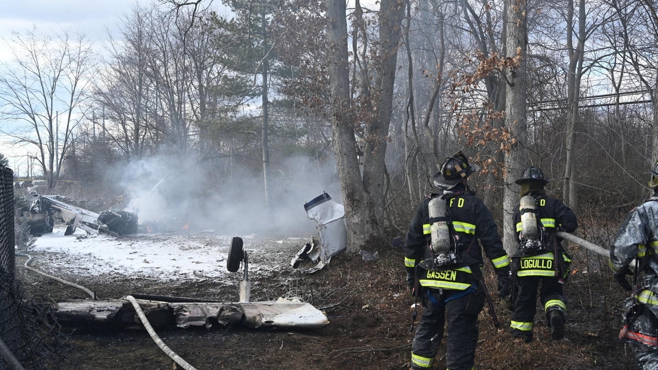 Fatal N. Lindenhurst plane crash in 2023 during flight lesson from ...