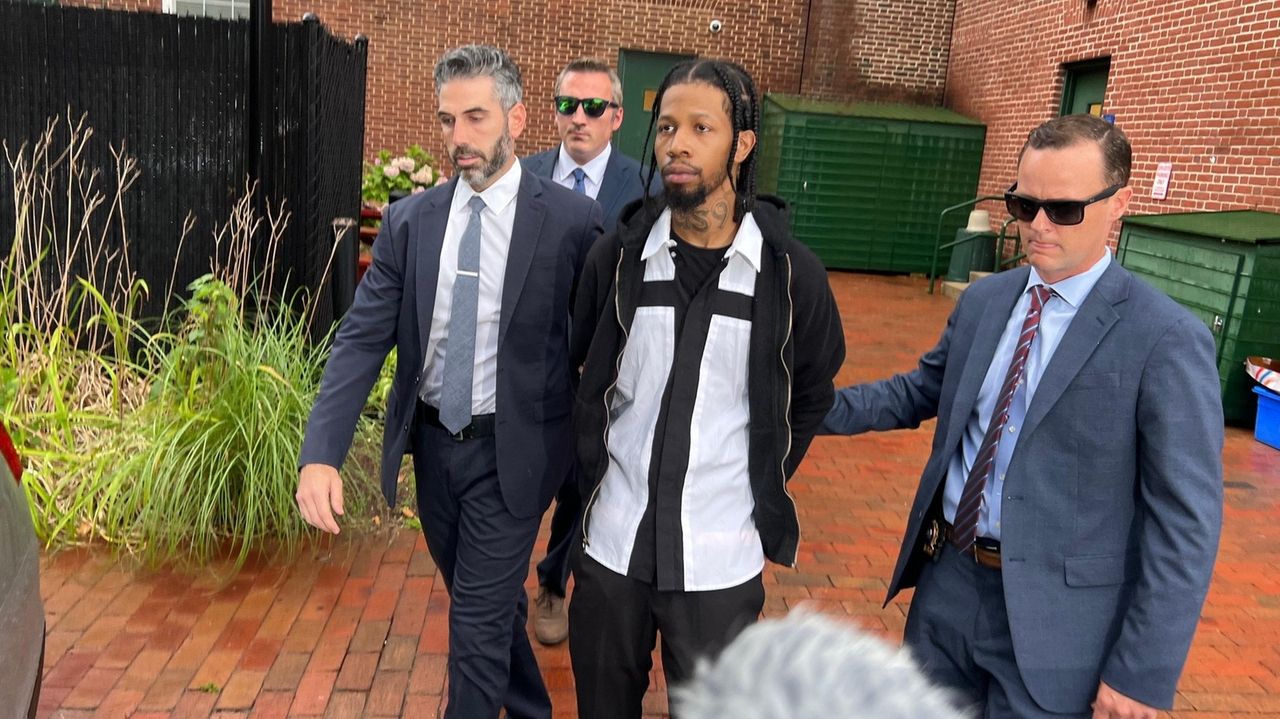 Rapper Fetty Luciano pleads not guilty in Mansion at Glen Cove shooting ...